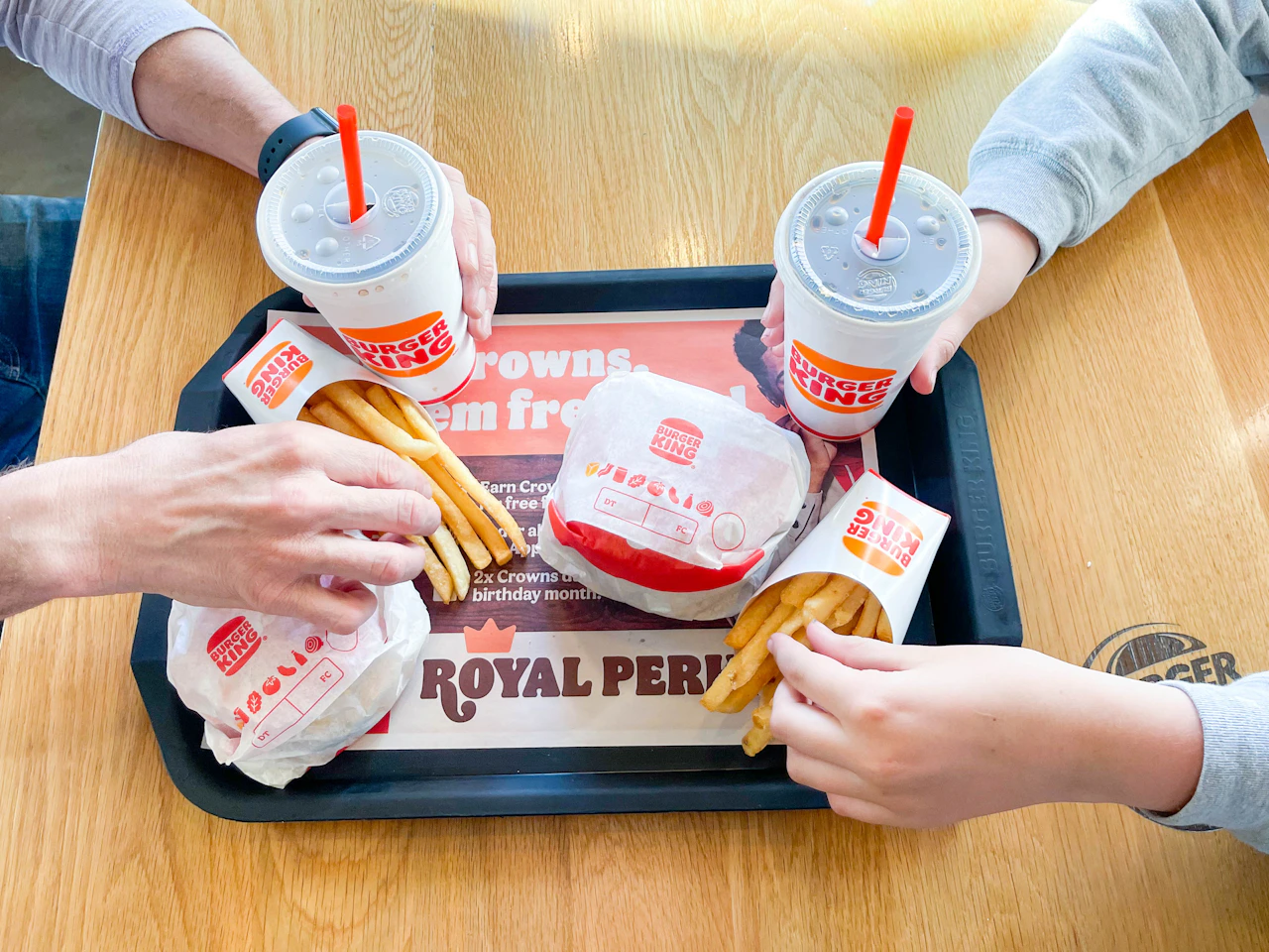 6 Family Meal Deals Under $20 To Dine Out on the Cheap - The Krazy ...