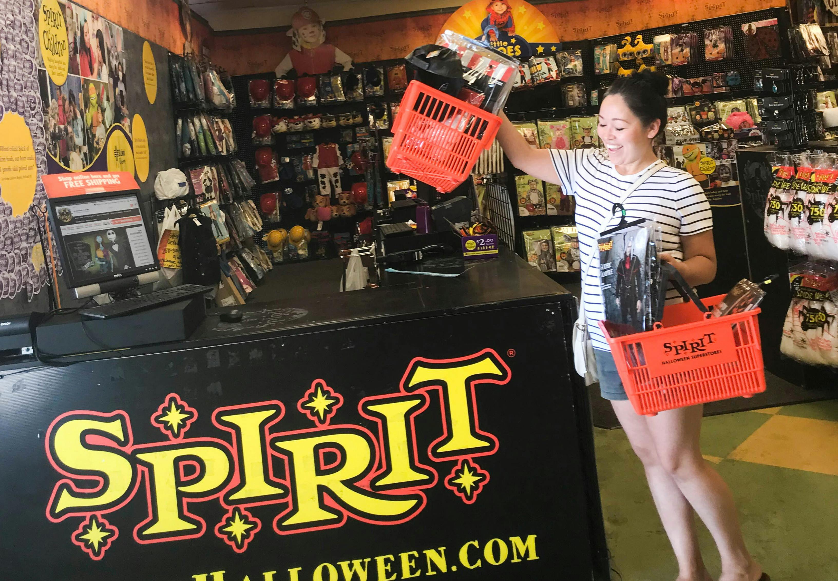 14 Spirit Halloween Tips for Cheap Costumes - The Krazy Coupon Lady
