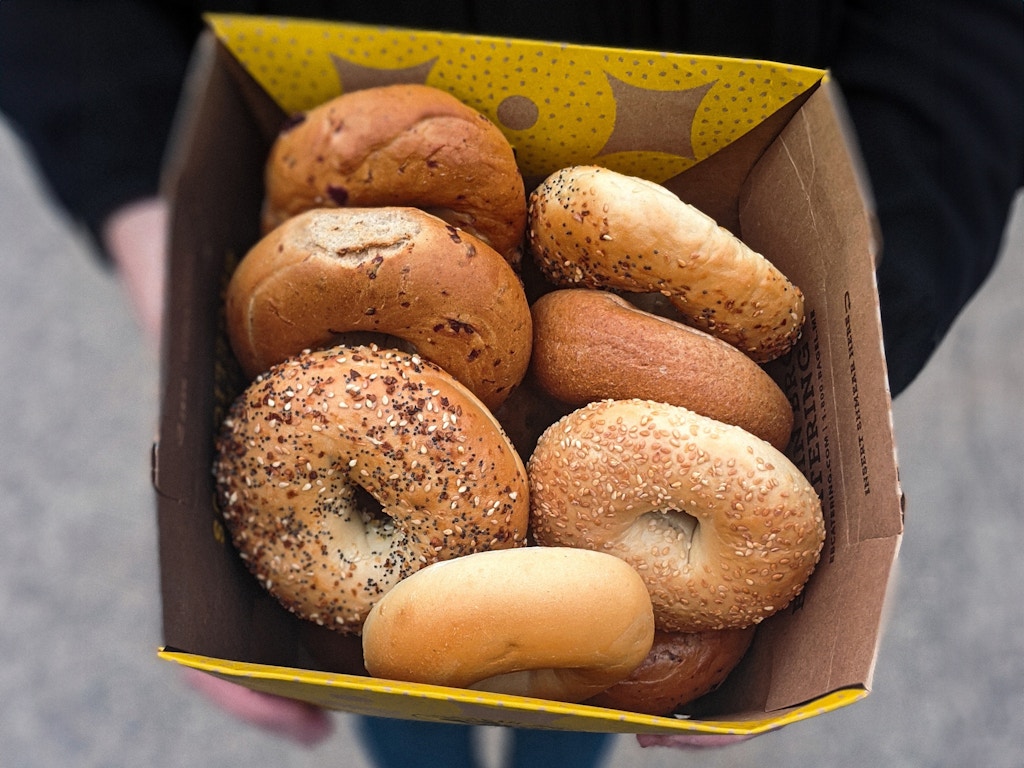 30+ Monday Restaurant Deals Happening Every Week in 2025 - The Krazy ...