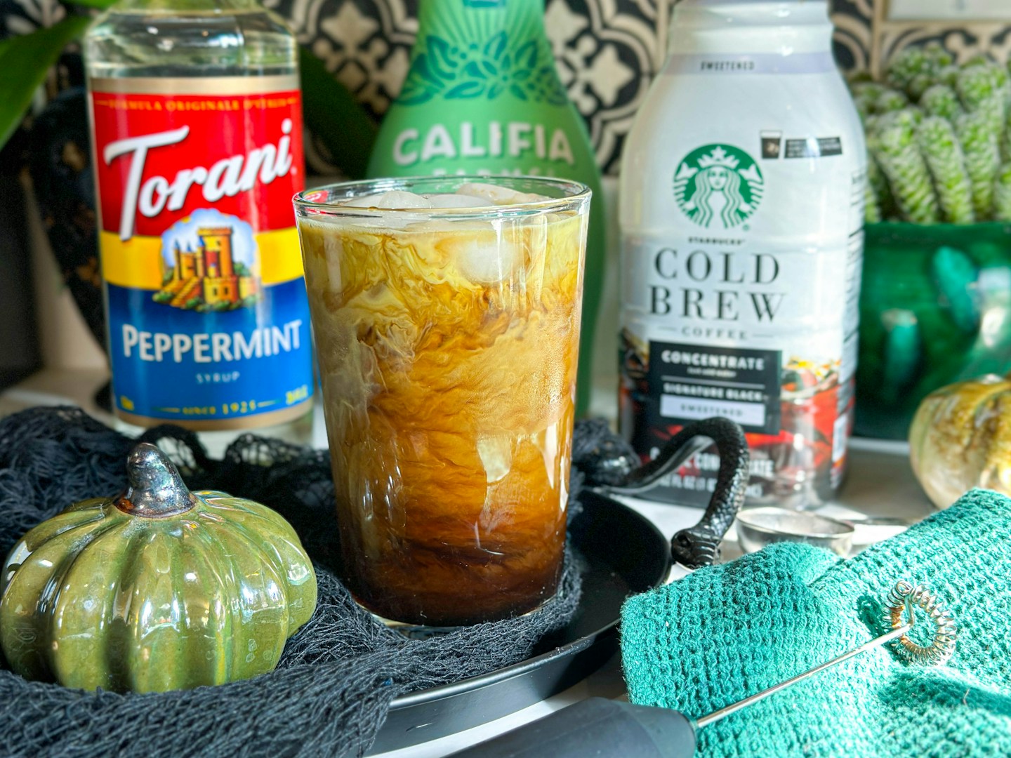 Starbucks x Wicked Drinks Arrived on Oct. 22 — How to Try Them Free ...