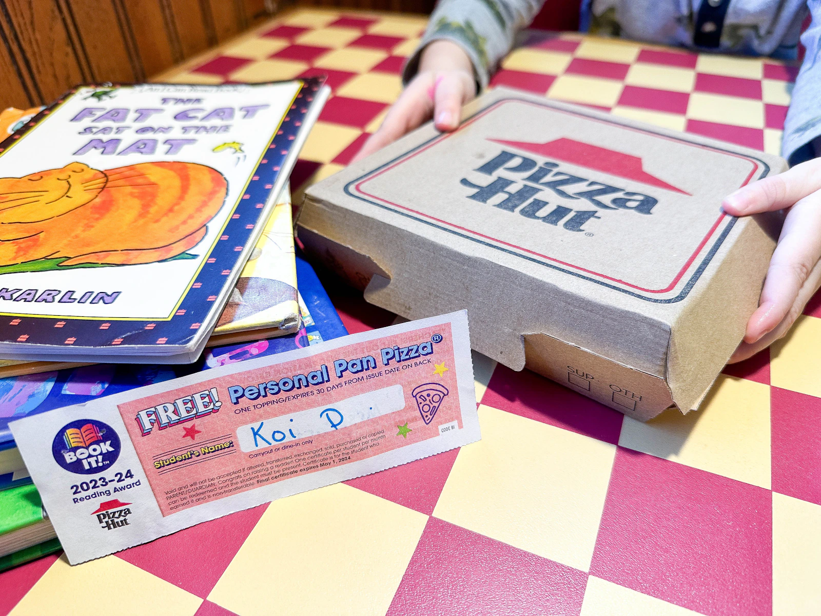 Best Summer Reading Programs (2026): Pizza Hut Book It, More - The ...