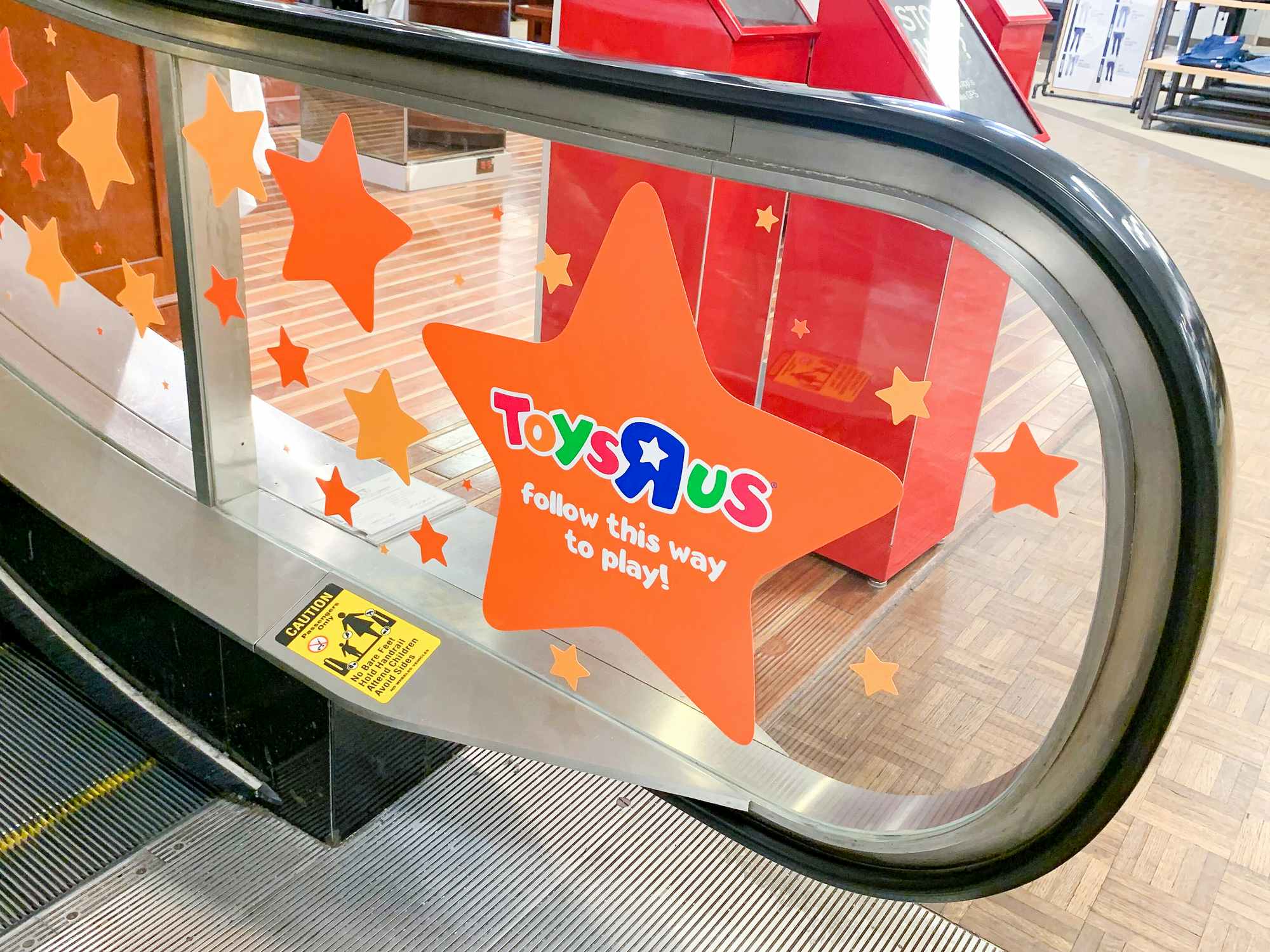Toys R Us Birthday at Macy's: What to Expect in Oct. 2024 - The Krazy ...