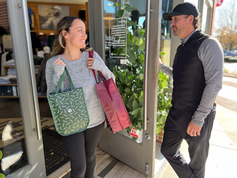 We Explain the lululemon Return Policy - The Krazy Coupon Lady