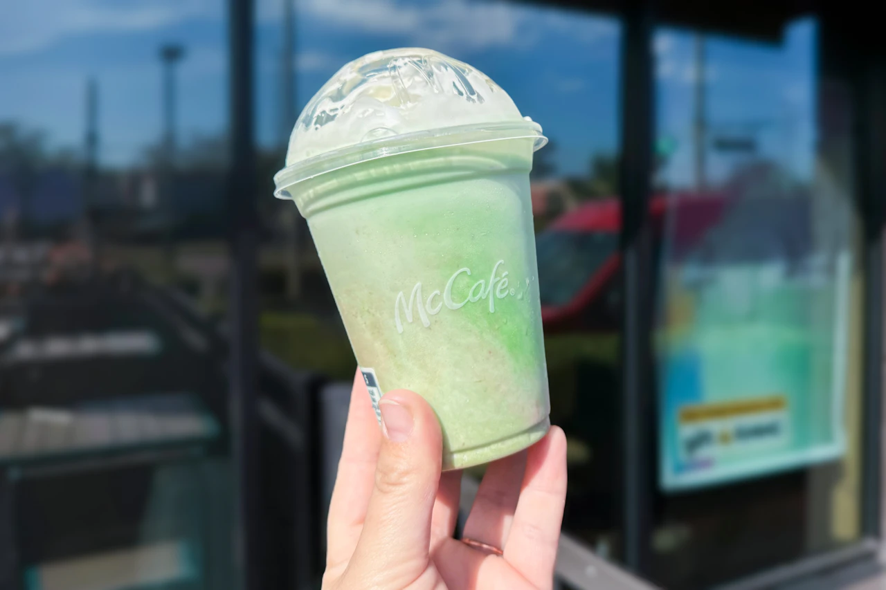 Shamrock Shake is BACK at McDonald's! ☘️ Prices & Availability (Before ...