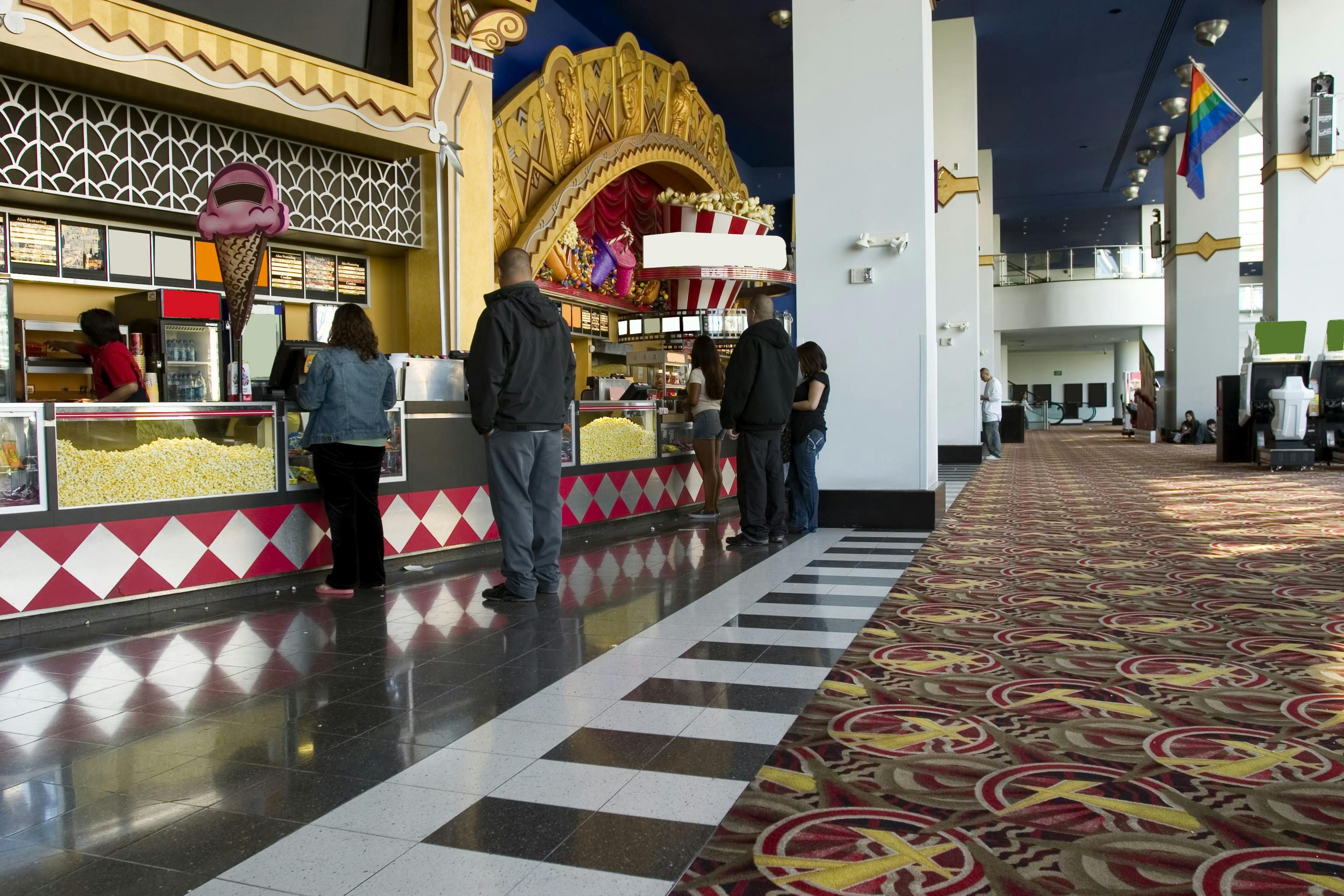 7 Best Movie Theater Subscription Programs, Compared - The Krazy Coupon ...