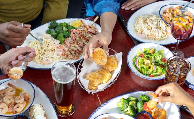 Every Monday Restaurant Deal You Can Grab Every Week - The Krazy Coupon ...