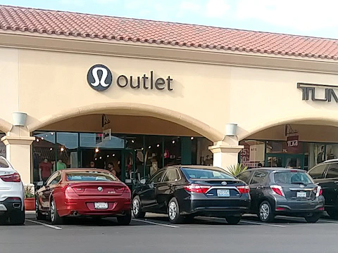 12 lululemon Outlet Store Secrets to Know - The Krazy Coupon Lady