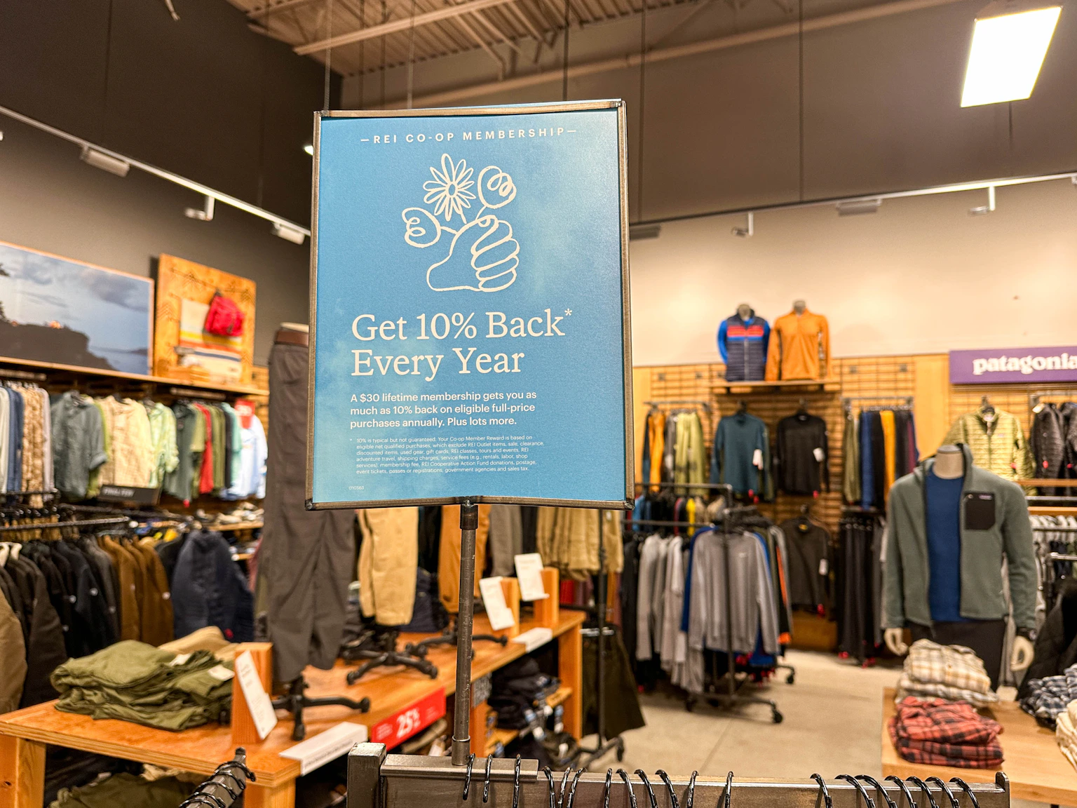When Does REI Have Sales? Does REI Price Match? Questions, Answered ...