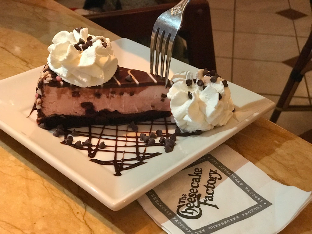 All the Cheesecake Factory Hacks & Rewards You Can Grab Now - The Krazy ...