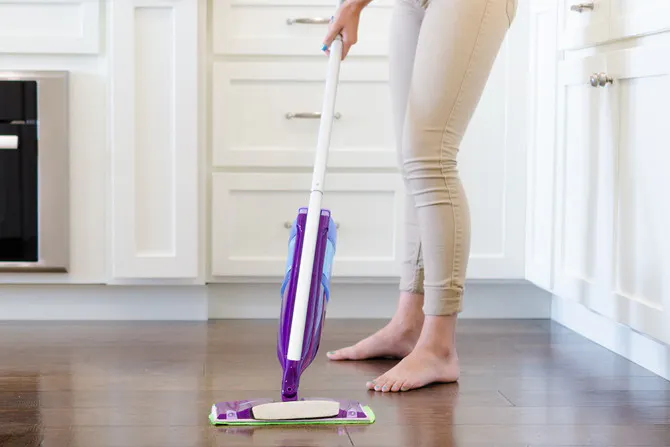 Easy Ways to Make Homemade Swiffer Solution & Save Money - The Krazy ...
