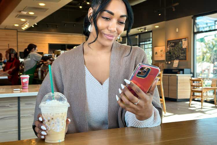 Grab BOGO Free Starbucks Drinks This Weekend (Jan. 27 - 28)! - The ...