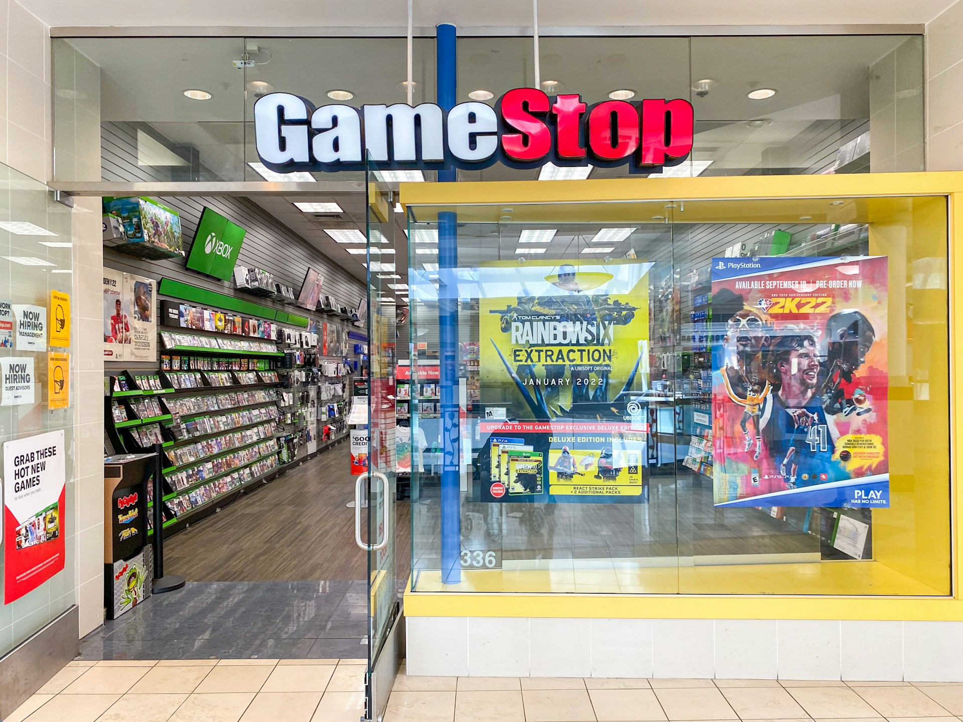 GameStop Return Policy: What to Know About Making Returns at GameStop ...