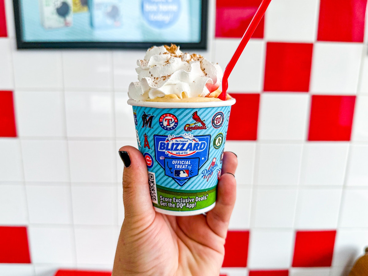 Dairy Queen Offering BOGO Free Fall Blizzards for Two Weeks, Starting ...