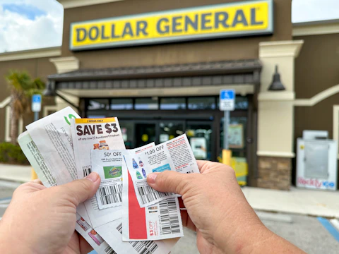 Dollar General Delivery: Fees, Coupons & How It Works - The Krazy ...