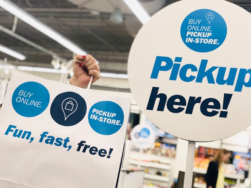 Old Navy Black Friday 2024 Shopping Tips & Savings Hacks - The Krazy ...